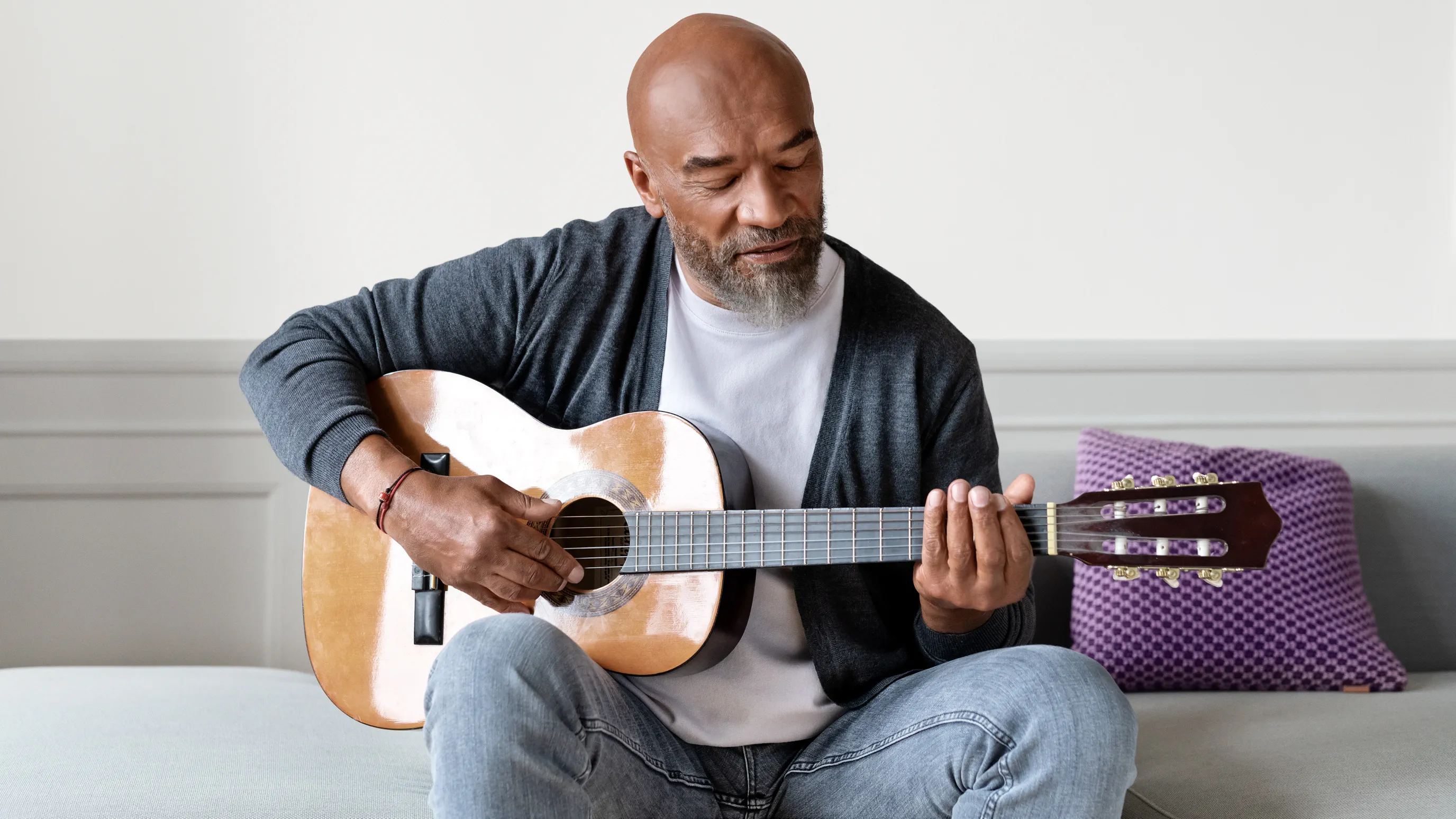 Tinnitus hearing aids: Masking & tinnitus relief